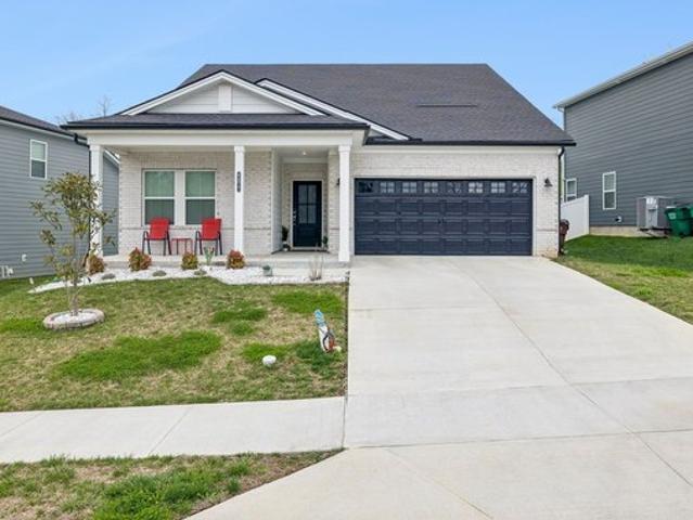 4877 Myra Dr, Hermitage, TN 37076