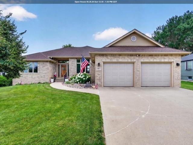 4877 Bradford Ln, Sioux City, IA 51106