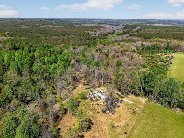 4877 Eastland Rd