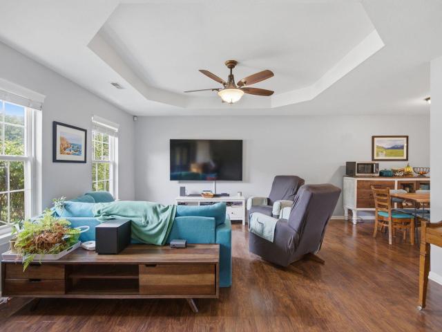 4879 n montgomery dr