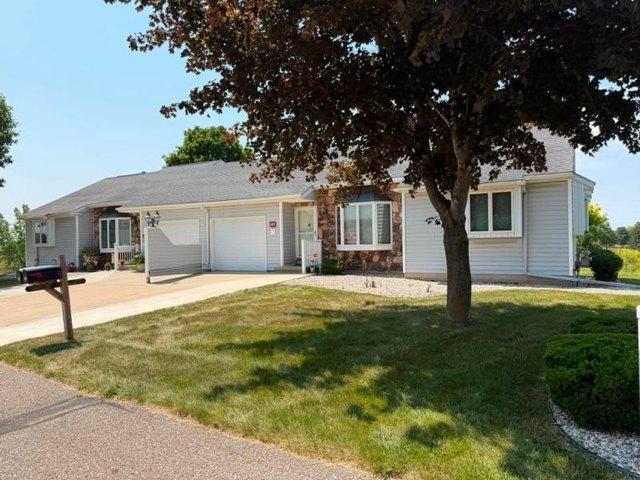 4879 Ridgeway Dr, Cass City, MI 48726