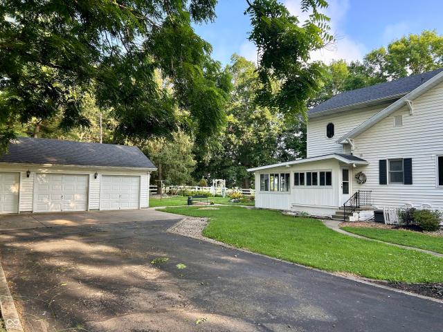 4879 S County Road 350 E