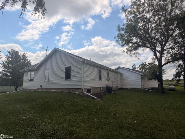4879 Th Street