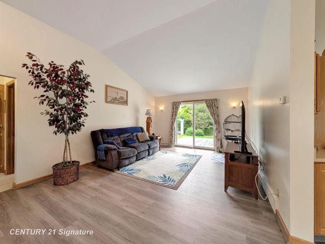 4870 coralberry road