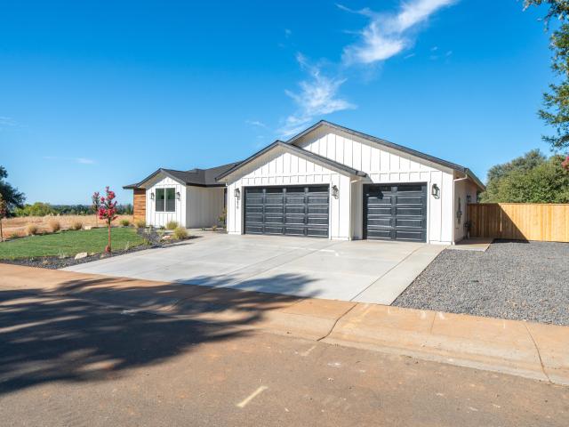 4870 Dandelion Drive