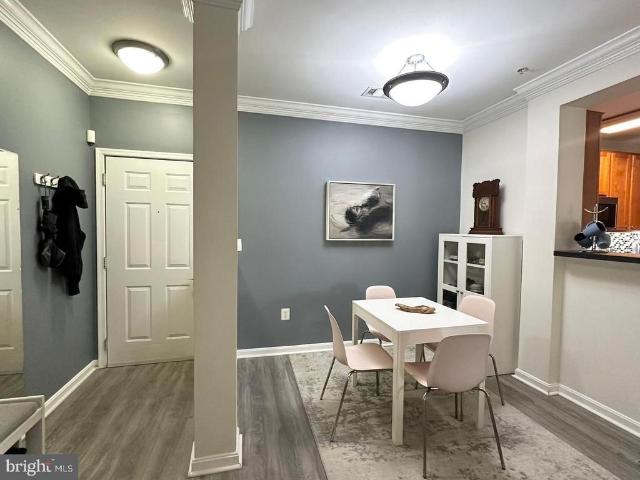 4870 Eisenhower Avenue # 407