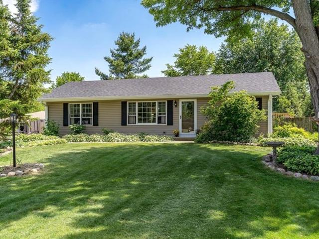 4870 Fielding Rd, Rockford, IL 61102