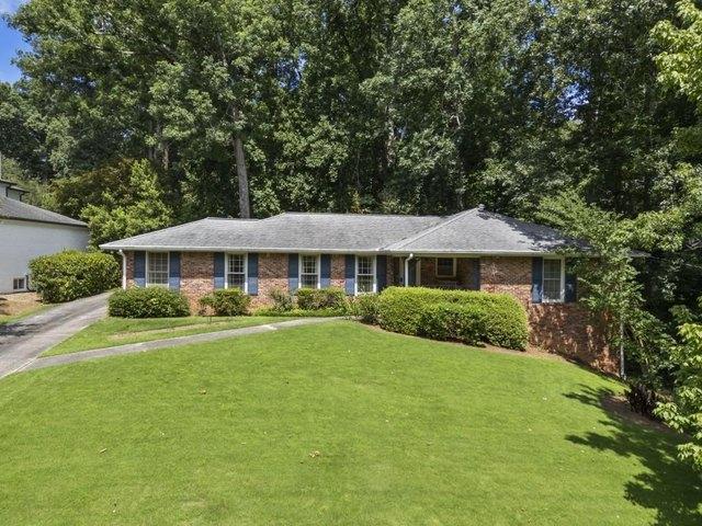 4870 Lansbury Dr, Sandy Springs, GA 30342