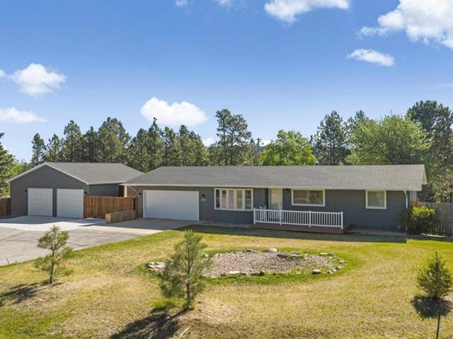4870 Skyview Dr, Rapid City, SD 57702