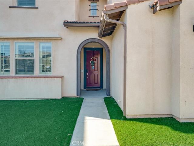 4872 S Jordan Ave, Ontario, CA 91762 | MLS #OC26023 | Compass