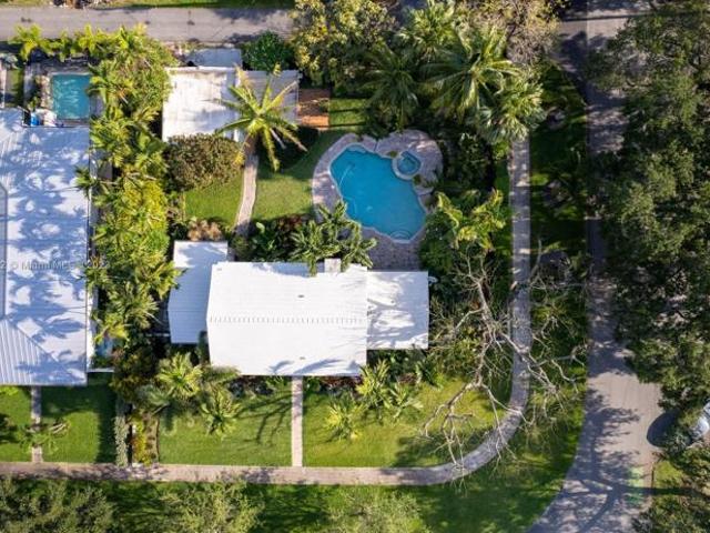 487 100th St NE, Miami Shores, FL 33138