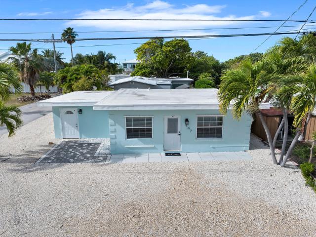 487 116th Street Ocean, Marathon, FL 33050 | MLS #618304 | Compass