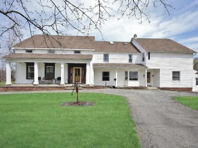 487 Black Meadow Rd, Chester, NY 10918