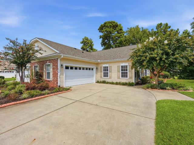 487 Deerfield Links Dr