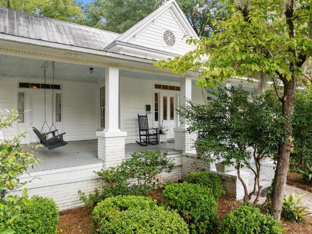 487 Hampton Street