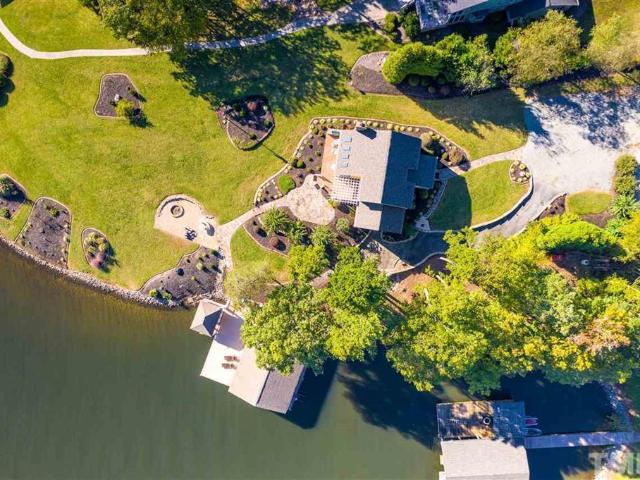 487 Oak Pointe Drive