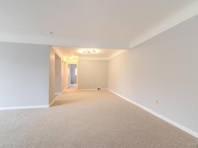 487 N ETON Street # B6