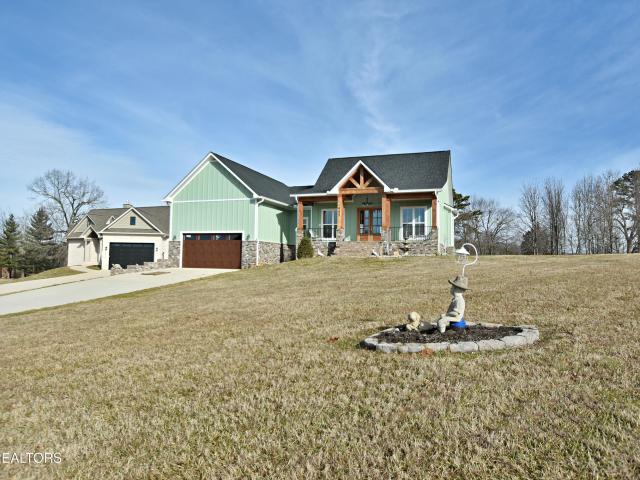 487 Peninsula Pointe