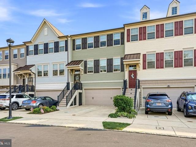 487 Rowan St, Warminster, PA 18974