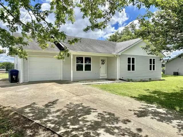 487 West Coleman Road, Science Hill, KY 42553 651983621