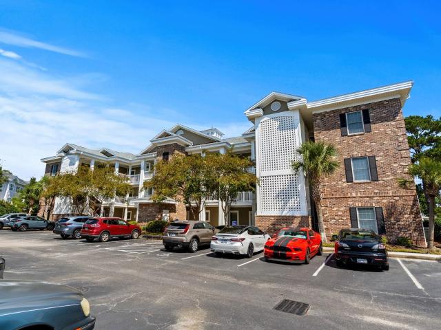 4885 Magnolia Pointe Ln. 304