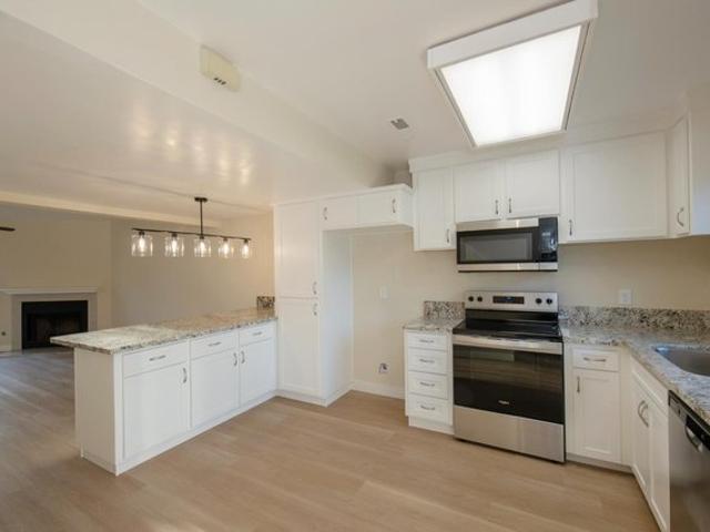 4885 N Backer Ave Unit 151, Fresno, CA 93726