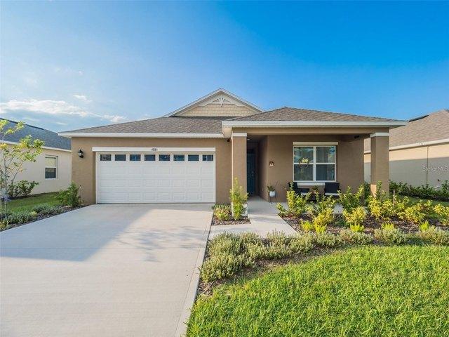 4885 Panga Ave, Mount Dora, FL 32757