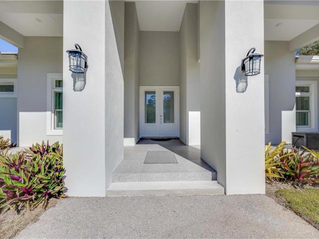 4885 Tamarind Ridge Dr, Naples, FL 34119 | MLS #225080 | Compass