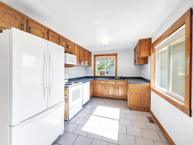4886 ostrenga lane