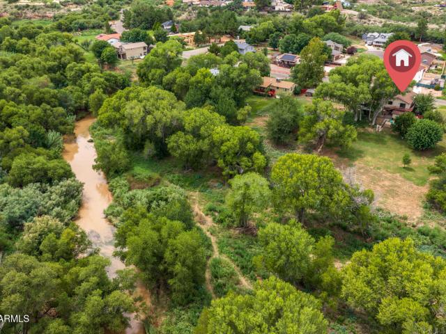 4886 E Comanche Drive
