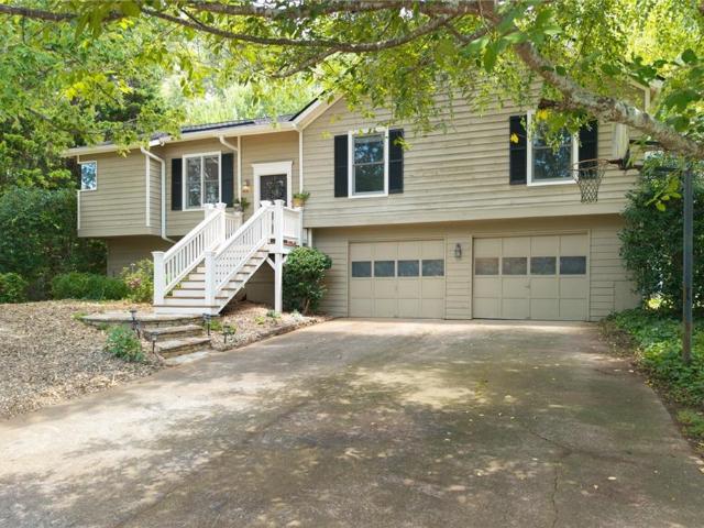 4886 Raven Way NE
