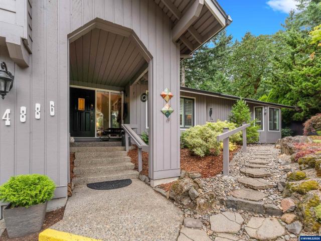 4886 Sage Hen Cir, Lake Oswego, OR 97035 | MLS #838581