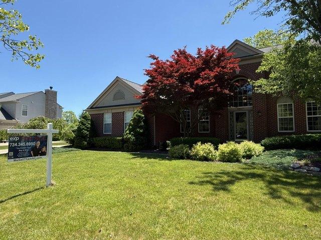 48871 Manhattan Cir, Canton, MI 48188