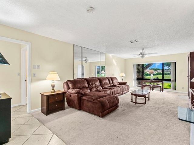4888 Equestrian Cir Apt B, Boynton Beach, FL 33436
