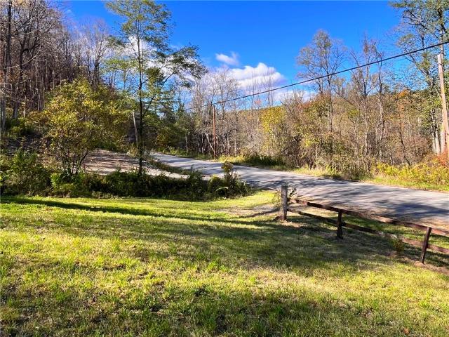 4880 Deusenberry Road