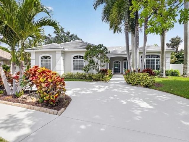 4880 Glenn Pine Ln, Boynton Beach, FL 33436