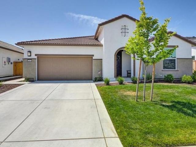 4881 Peace Lily Ln, Roseville, CA 95747