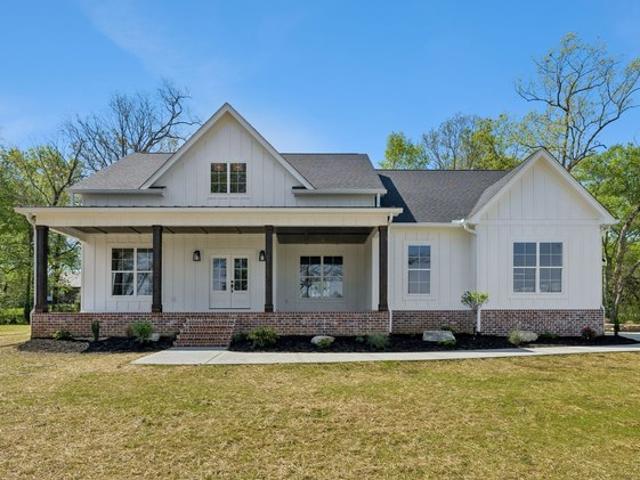 4881 Woodbury Pike, Murfreesboro, TN 37127