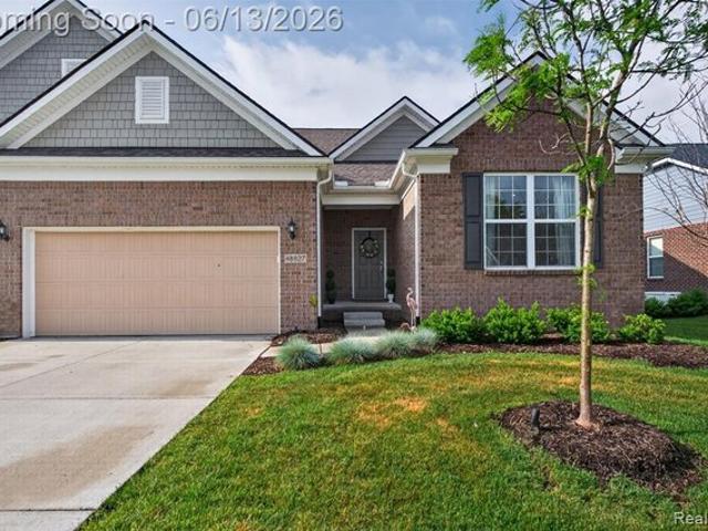 48827 Windfall Rd, Novi, MI 48374
