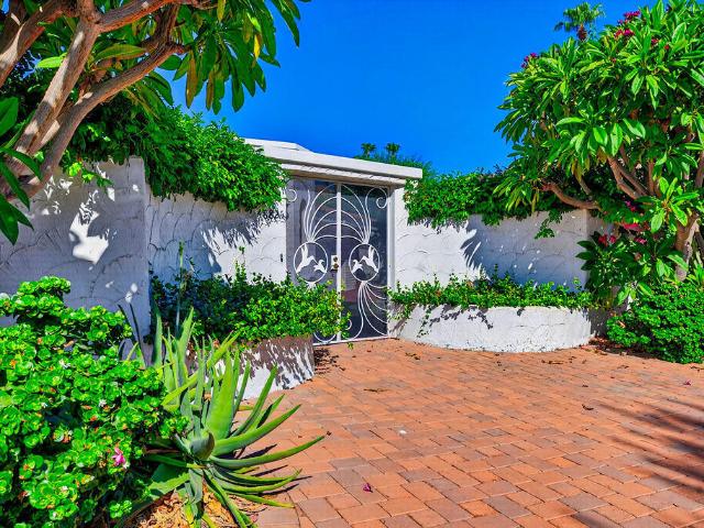 48825 Avenida Anselmo