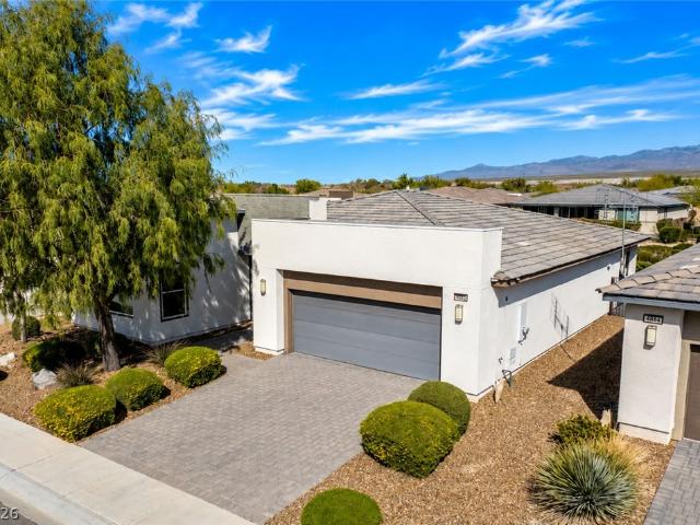4882 E Beacon Ridge Drive