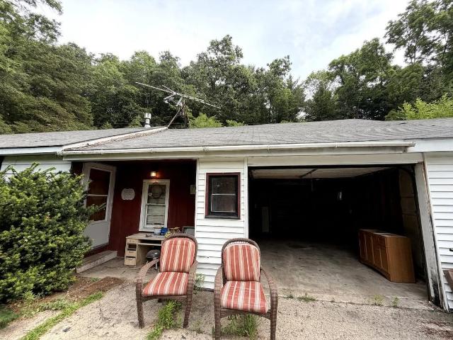 4882 W Bluewater Highway
