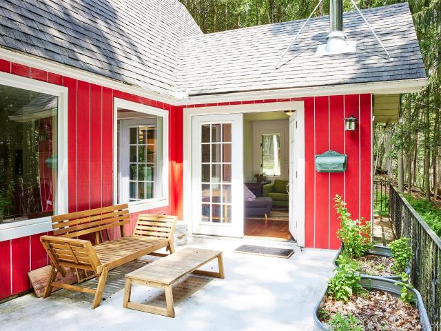 488 Black Forest Road