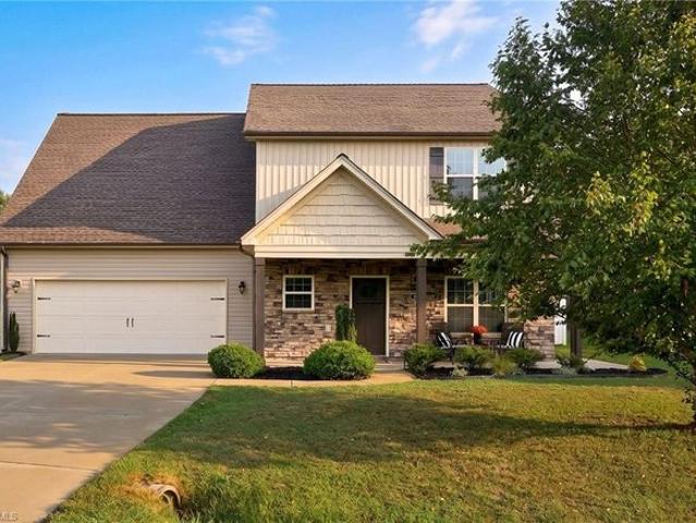 488 Dorchester St, Clemmons, NC 27012