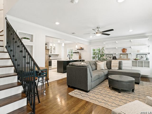 488 E Olmos, Unit 3