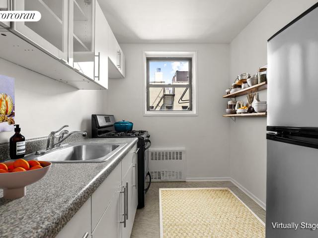 488 OCEAN Parkway 6D