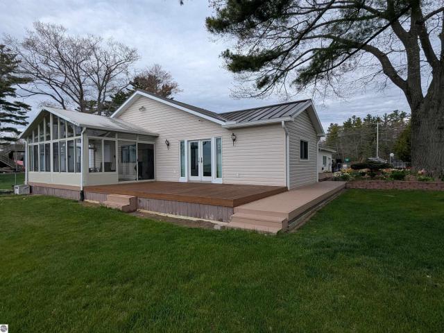 488 N Huron Road