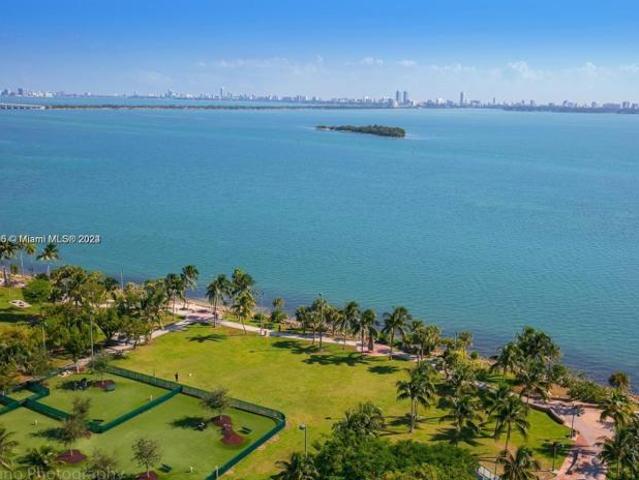 488 NE 18th St #1811, Miami, FL 33132