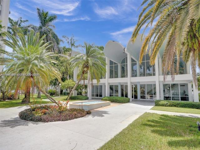 488 NW 165th St, Unit B408, Miami, FL 33169 | MLS #A11997