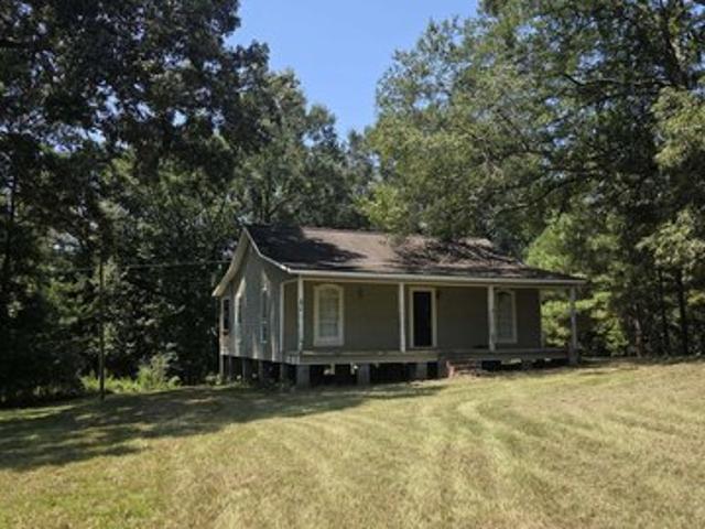 488 Salisbury Dr, Woodville, MS 39669